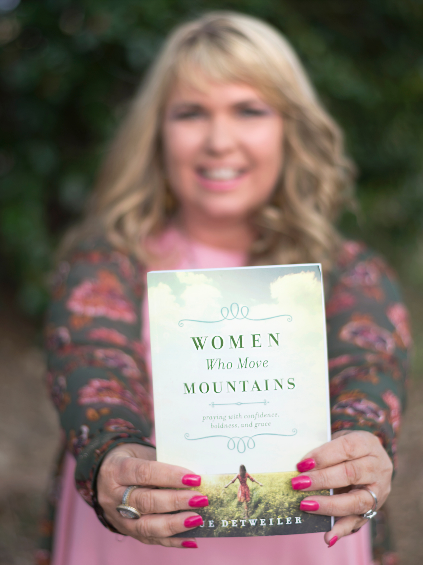 The Battle Within: Overcoming Negative Thoughts and Emotions | Sue ...